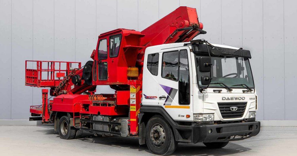 35 meters HS3570 – Products – Skylift