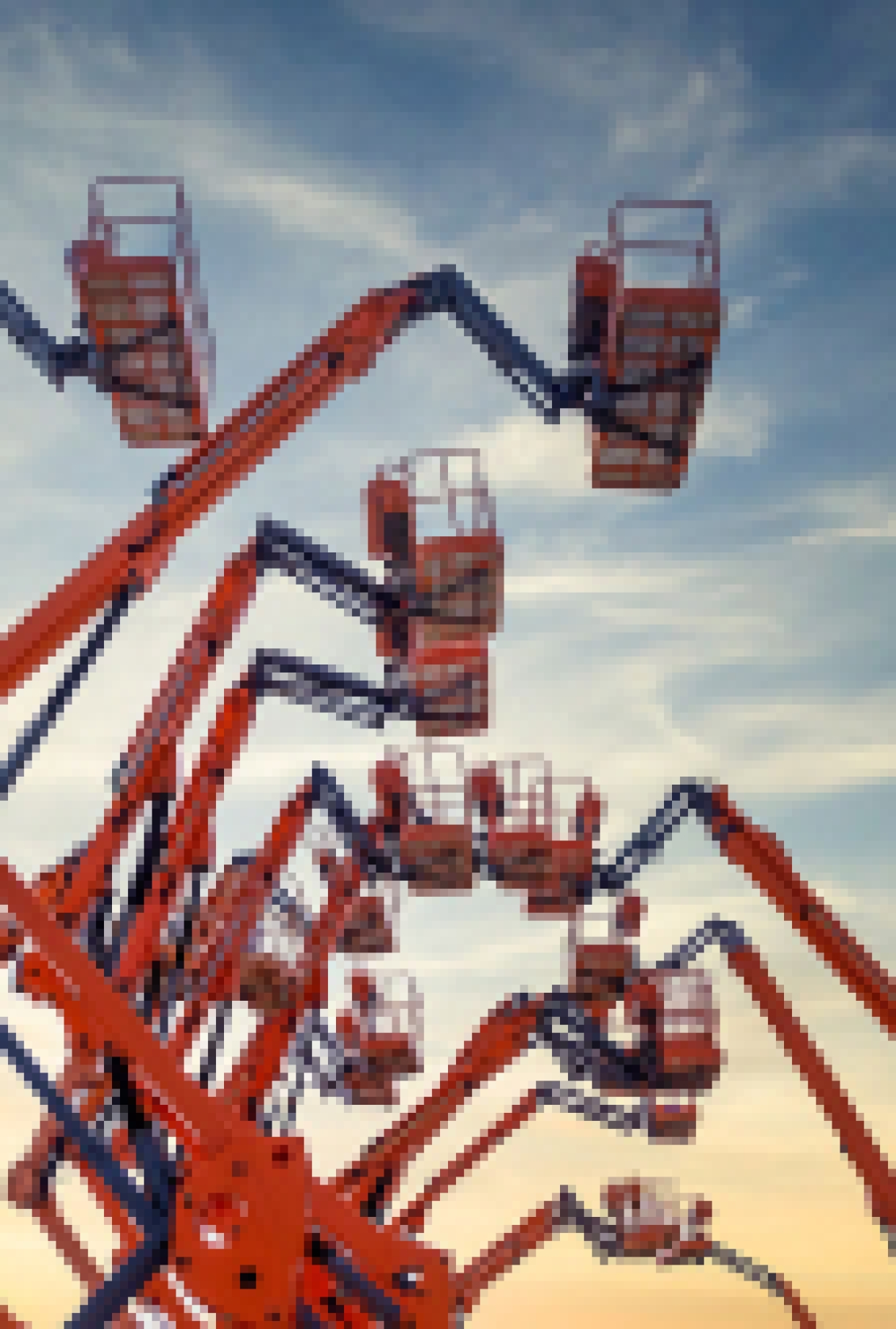 22 meters balcony in Downtown Dubai UAE – Porfolios – Skylift